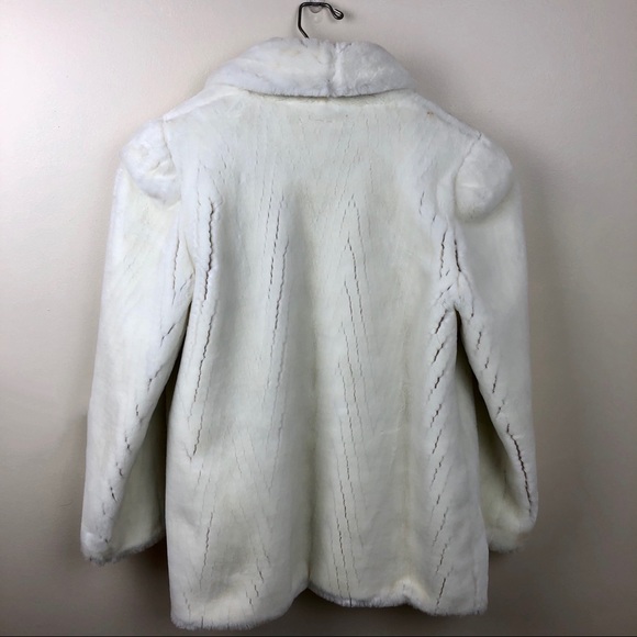 Style VI Ltd | Jackets & Coats | Vintage Style Vi Ltd White Faux Fur ...